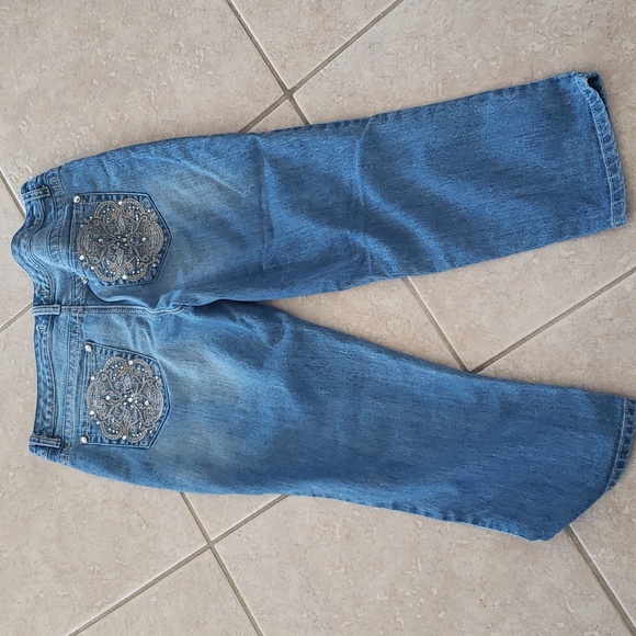 Nine West | Jeans | Nine West Embellished Denim Capris | Poshmark